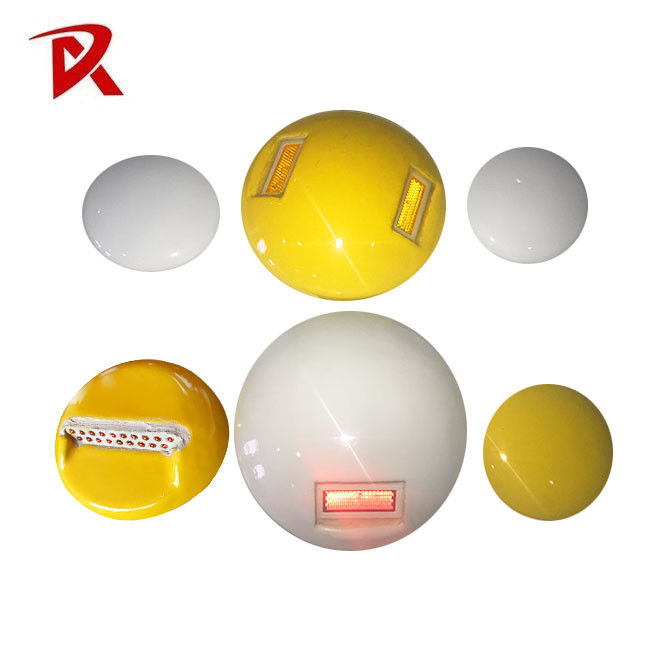 High Resistance Ceramic Coloured Road Studs Highway Demarcation Studs ...