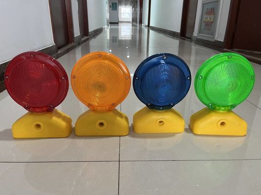High Performance Heavy Duty Road Safety Traffic Systems LED Barricade ...